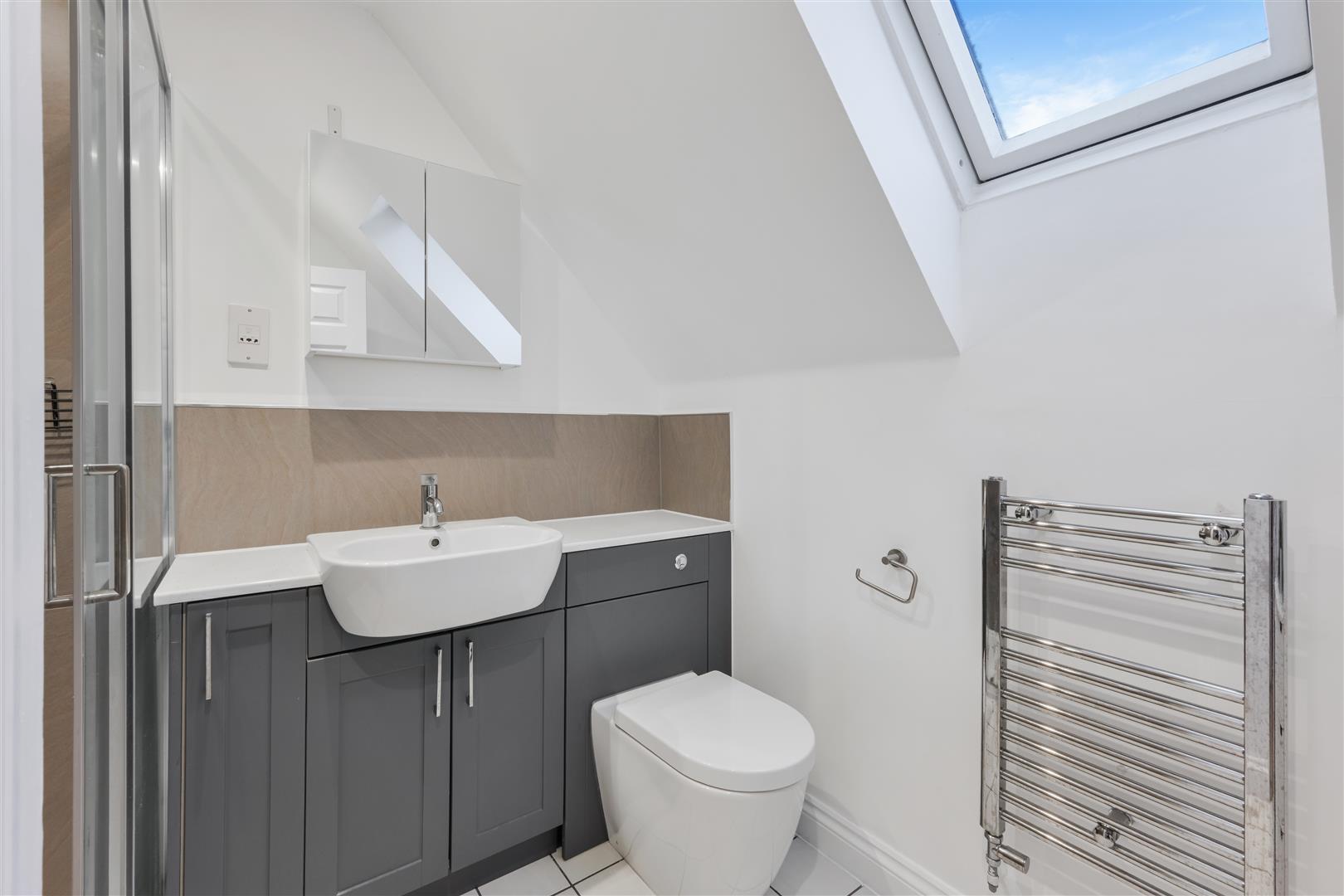 Saville Close, Epsom | The Personal Agent